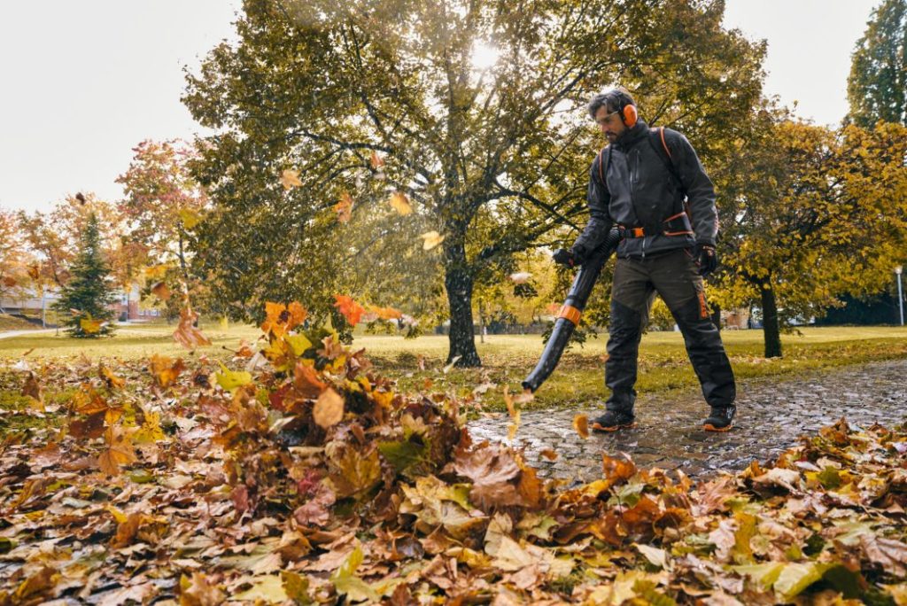 BGA 300 Cordless Blower - Denbigh Plant Services